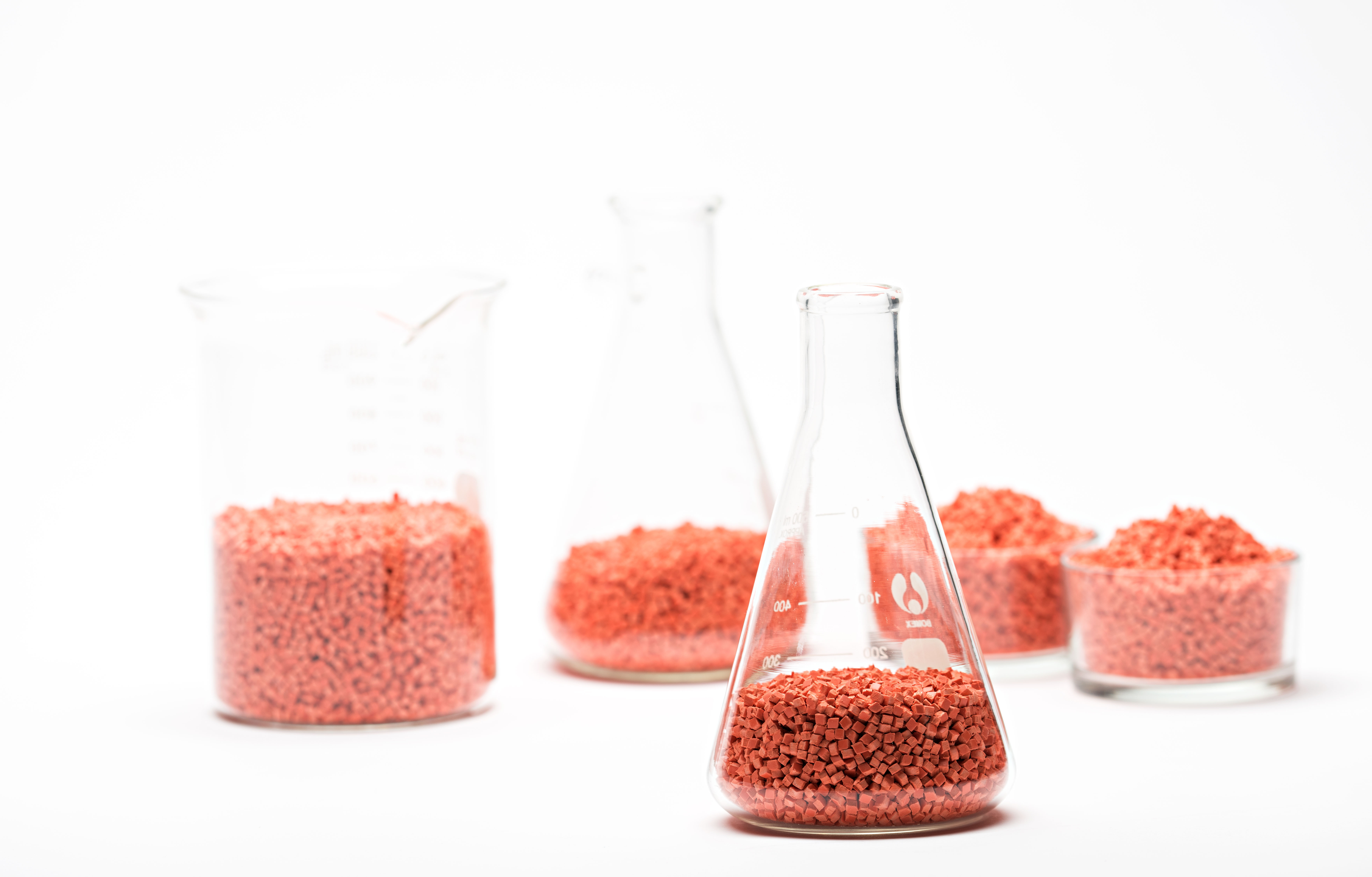 Aufbereitung von PVC-Granulat für die Verarbeitungsumgebung | Teknor Apex